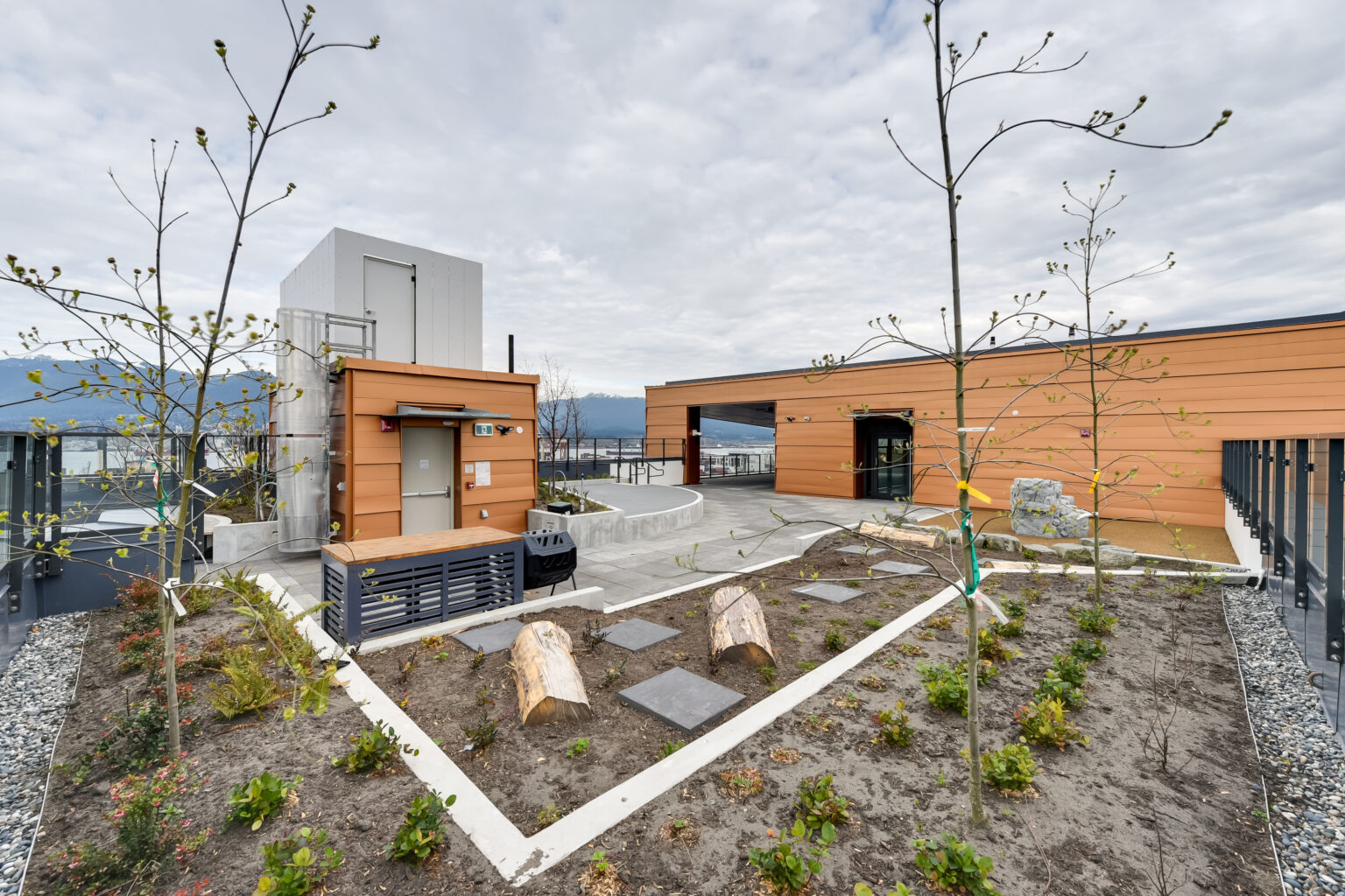 Ho'-kee-melh Kloshe Lum, Vancouver - M'akola Development Services