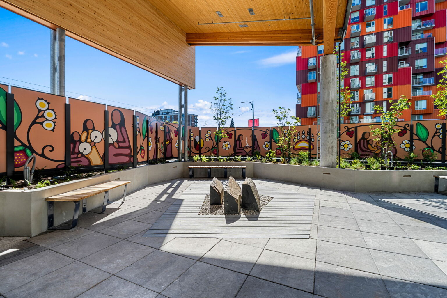 Ho'-kee-melh Kloshe Lum, Vancouver - M'akola Development Services